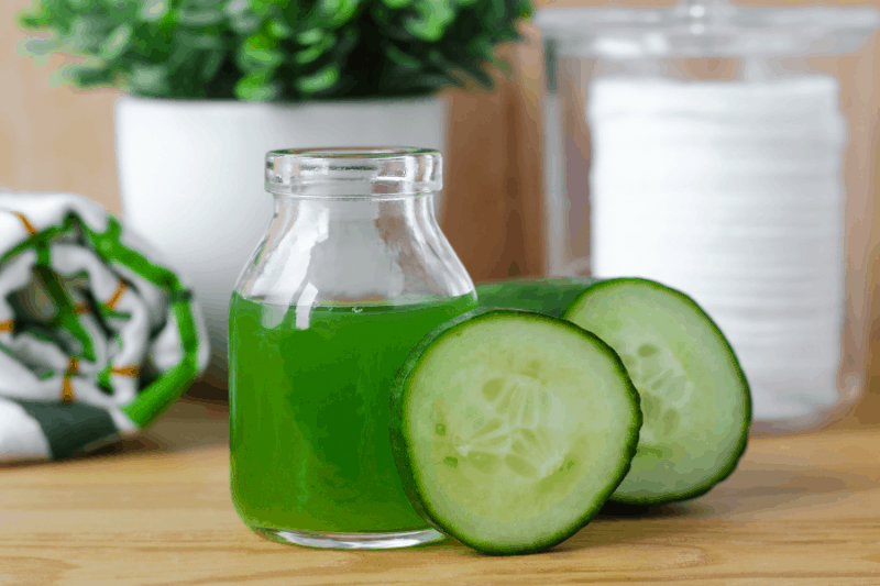 DIY Toner: 7 FREE Homemade Skin Toner Recipes