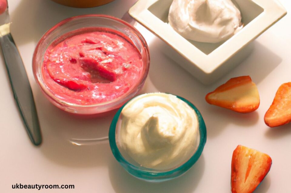 Strawberry Benefits for Skin + DIY Beauty Recipes