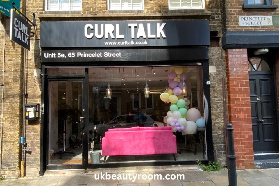 5 Best Hairdressers for Curly Hair in London UK