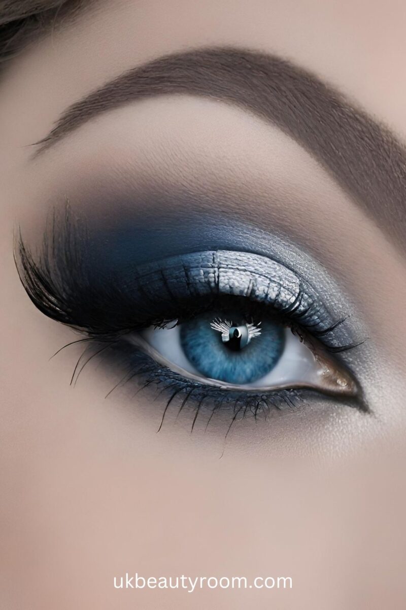 30 Best Smokey Eye Makeup Looks for Blue Eyes