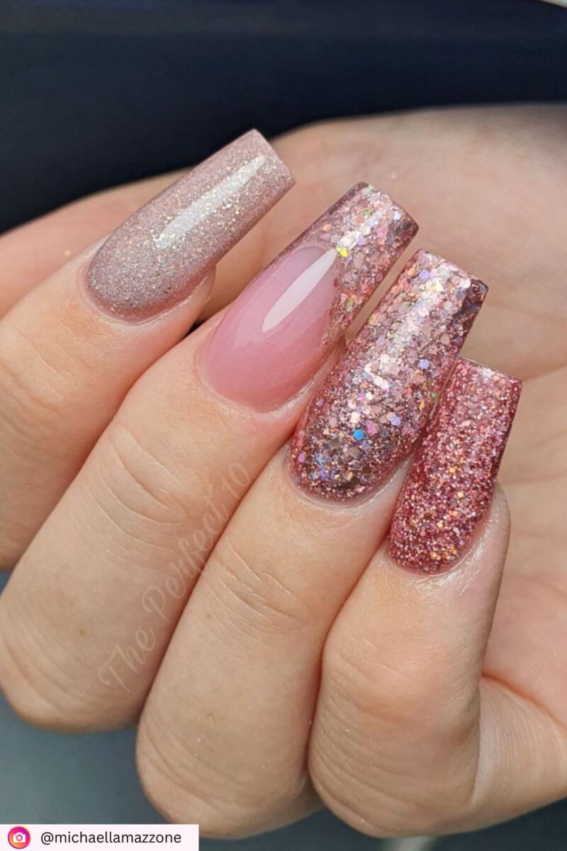31 Glitter Nail Designs to Glam Up Your Manicure!