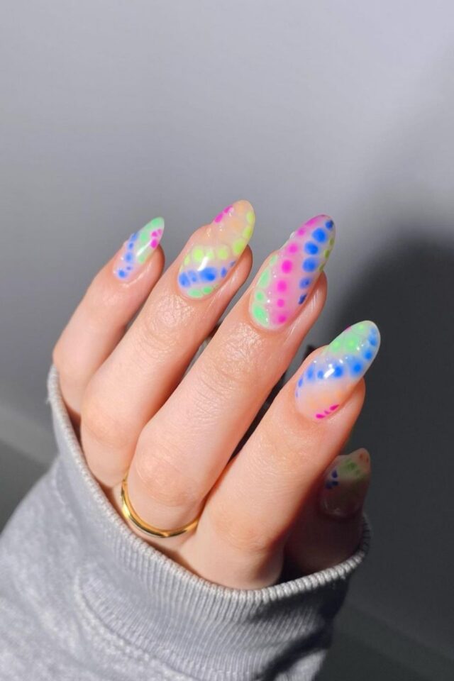 31 Summer Nail Designs that are Fun and Colorful!