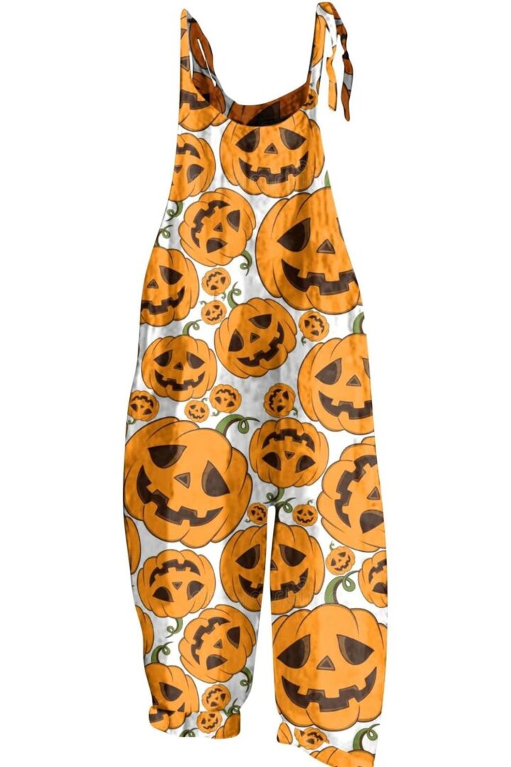 17 Spooky and Stylish Halloween Outfits for Women